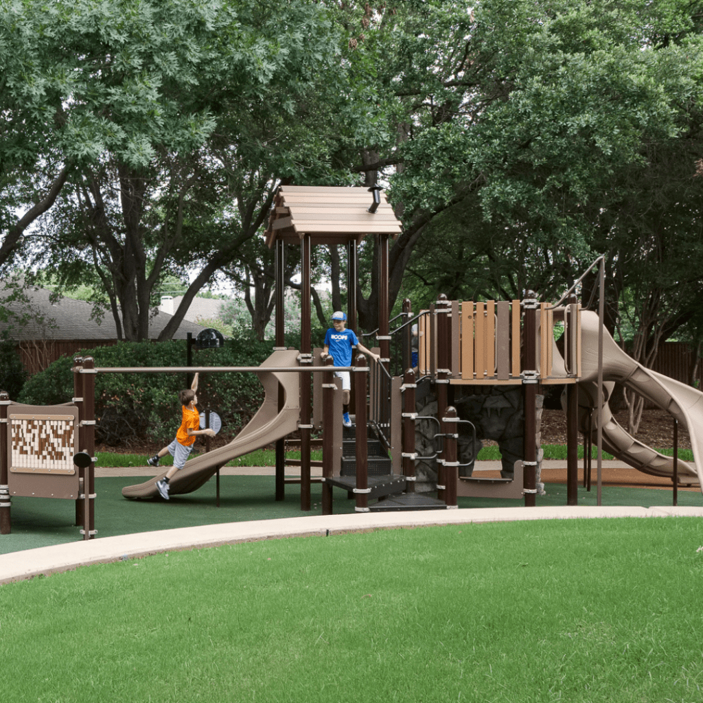 Dome Town Park: Addison, TX - Nature-Inspired Playground